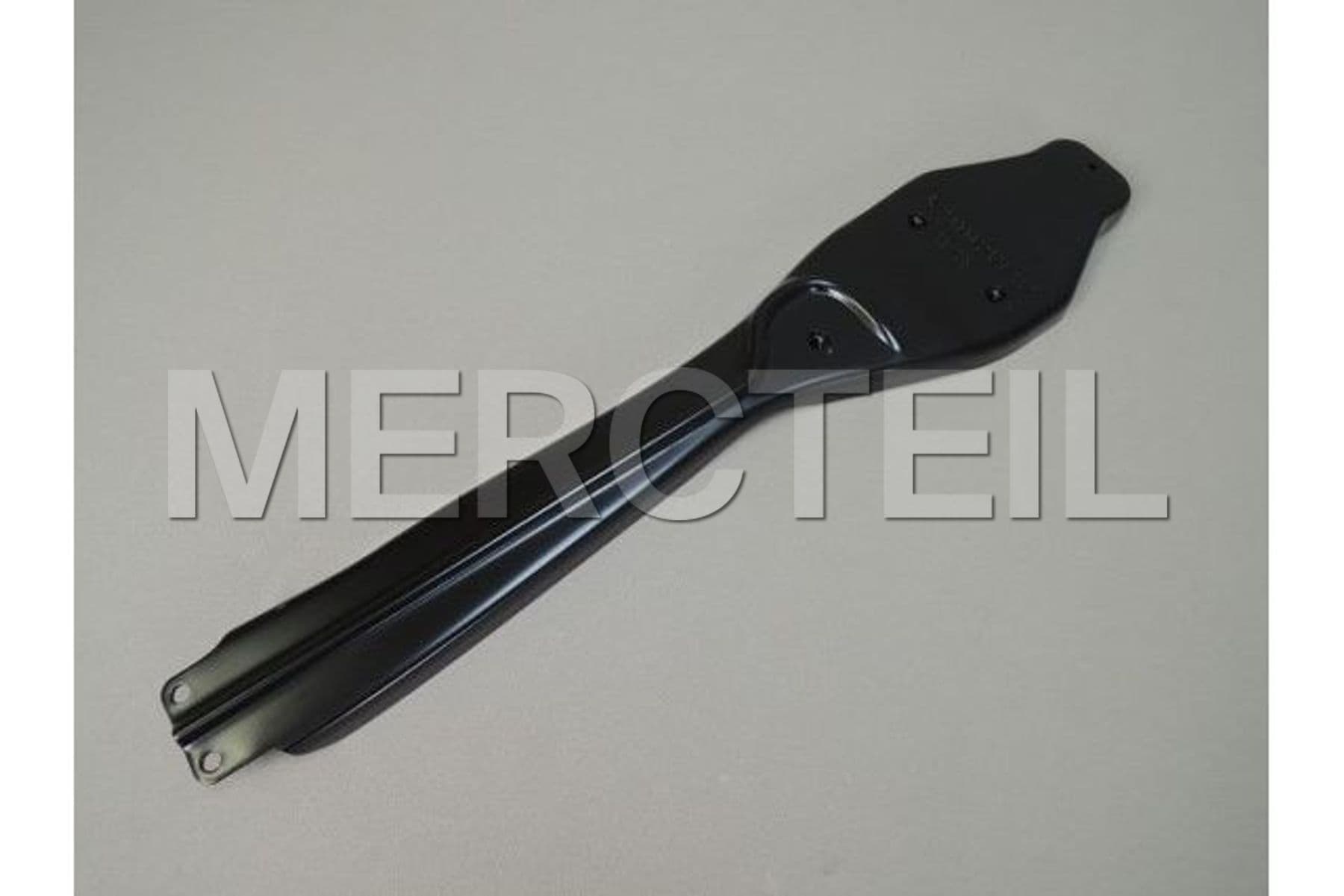 Buy the spare part Mercedes-Benz A6398201614 bracket