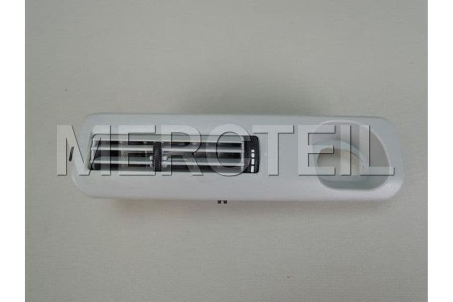 Buy the spare part Mercedes-Benz A63983006547D43 nozzle