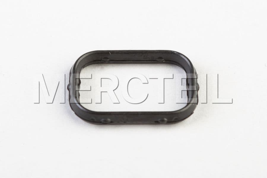 Buy the spare part Mercedes-Benz A6421810080 gasket