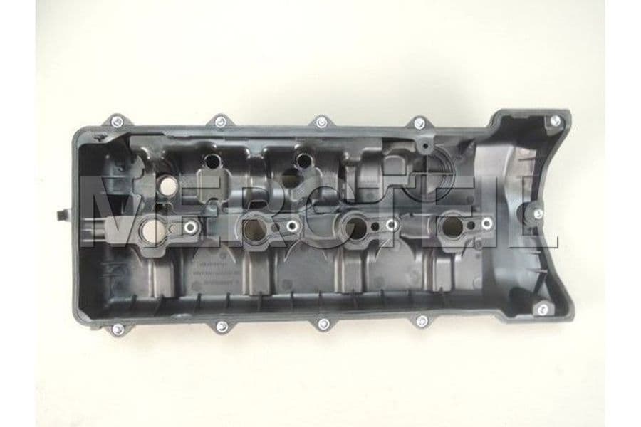 Buy the spare part Mercedes-Benz A6460102230 cylinder head cover