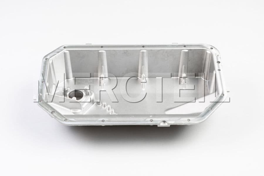 Buy the spare part Mercedes-Benz A6510106319 oil sump