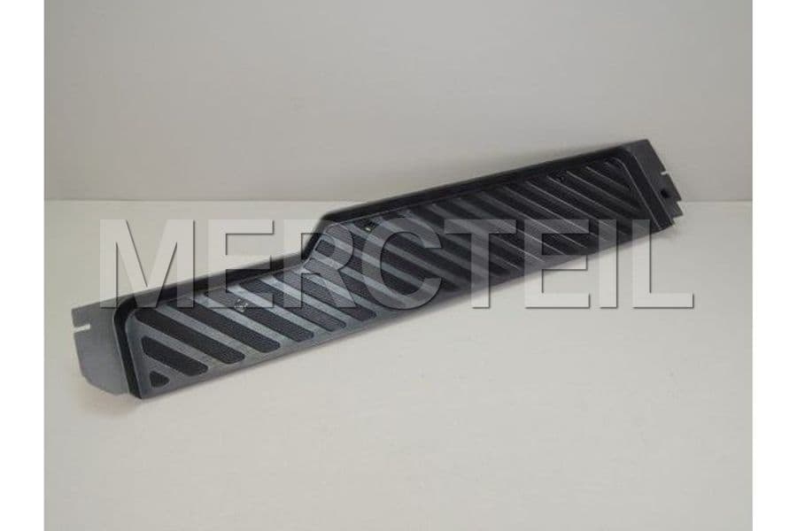 Buy the spare part Mercedes-Benz A9016861128 panelling