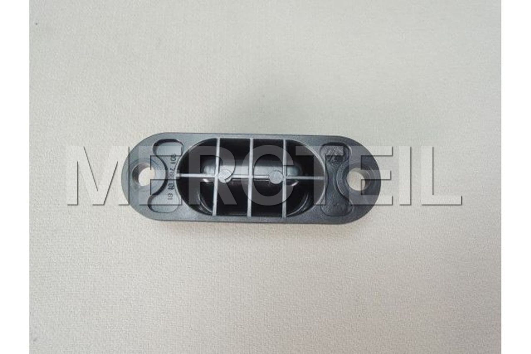 Buy the spare part Mercedes-Benz A9017660161 slide