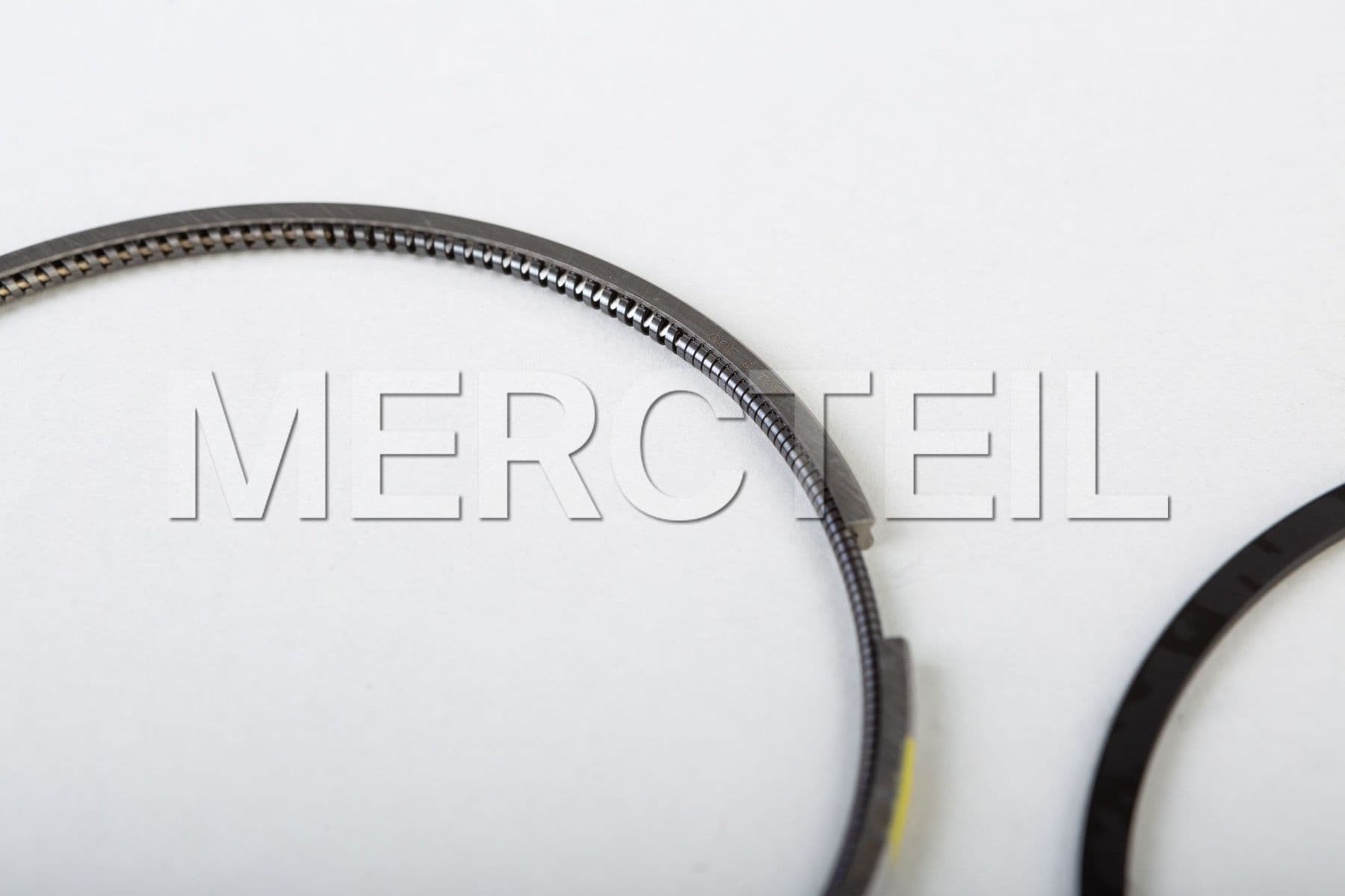 Buy the spare part Mercedes-Benz A9360300024 ts piston ring