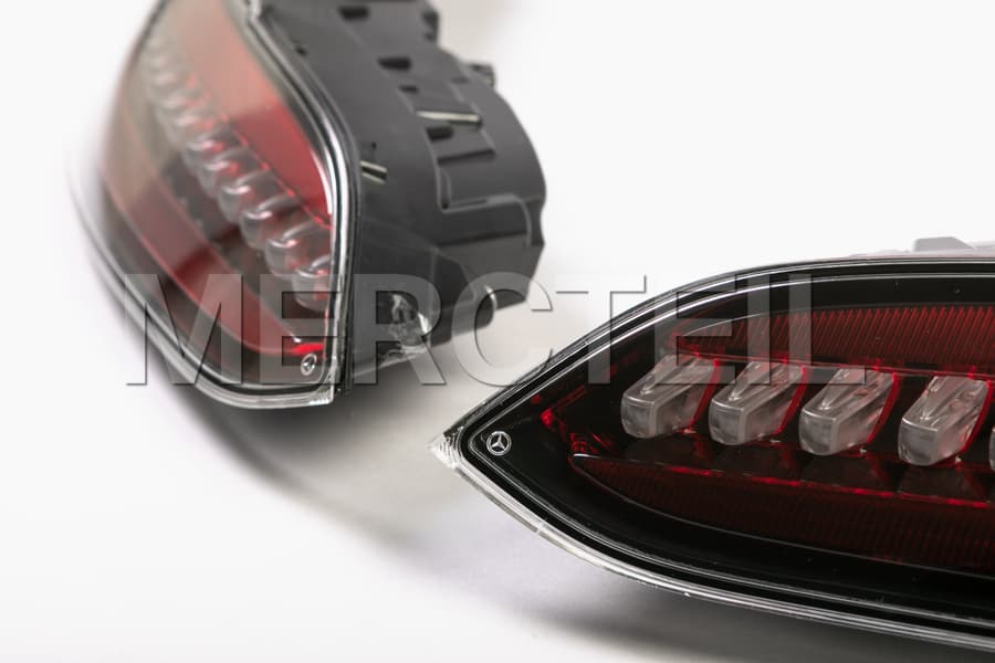 AMG GT Facelift Tail Lamps 190 Genuine Mercedes-Benz A1909061501 ...