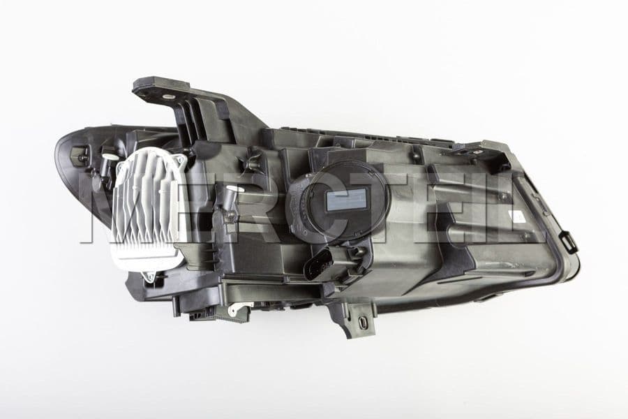 High Performance Dynamic LHD Headlights for CLA-Class