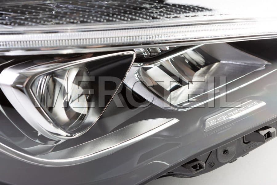 High Performance Dynamic LHD Headlights for CLA-Class