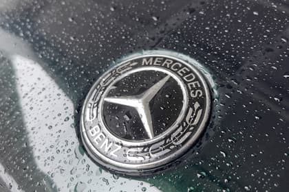 Mercedes Sign for Engine Hood Genuine Mercedes-Benz A0008172605