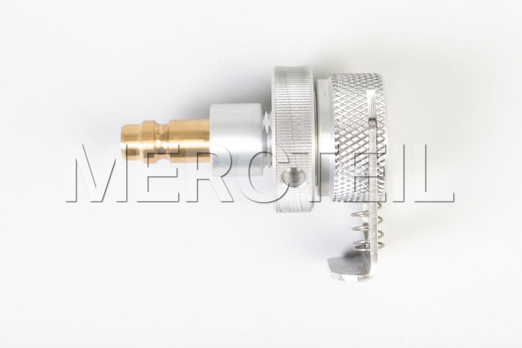 Buy the spare part Mercedes-Benz W166589009100 adapter